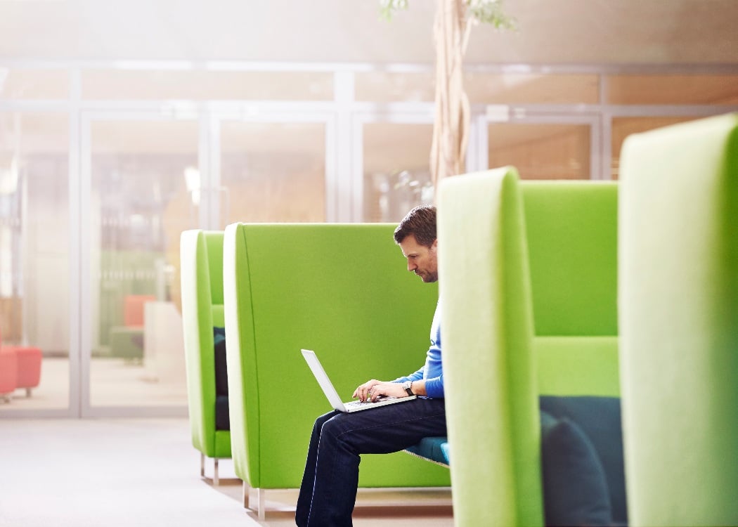 How to Design a Hybrid Workplace – Knight Frank (UK)