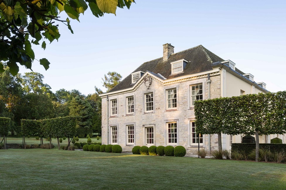 Domestic demand drives high-value country house sales to 15-year high