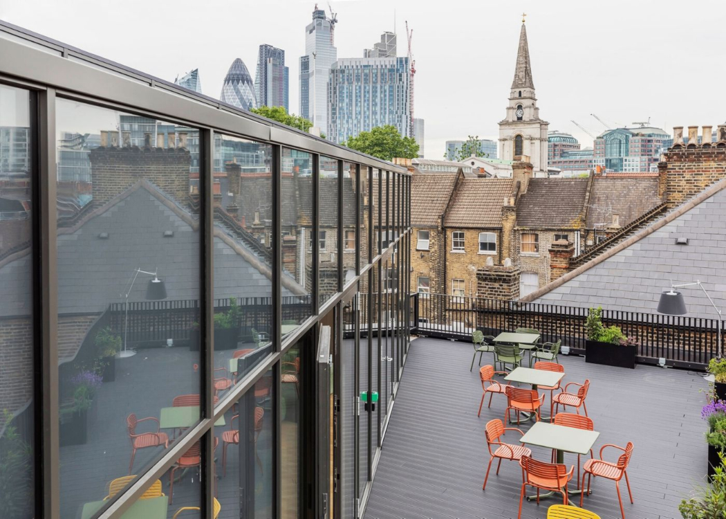 6 Offices in London with Incredible Roof Terraces – Knight Frank (UK)