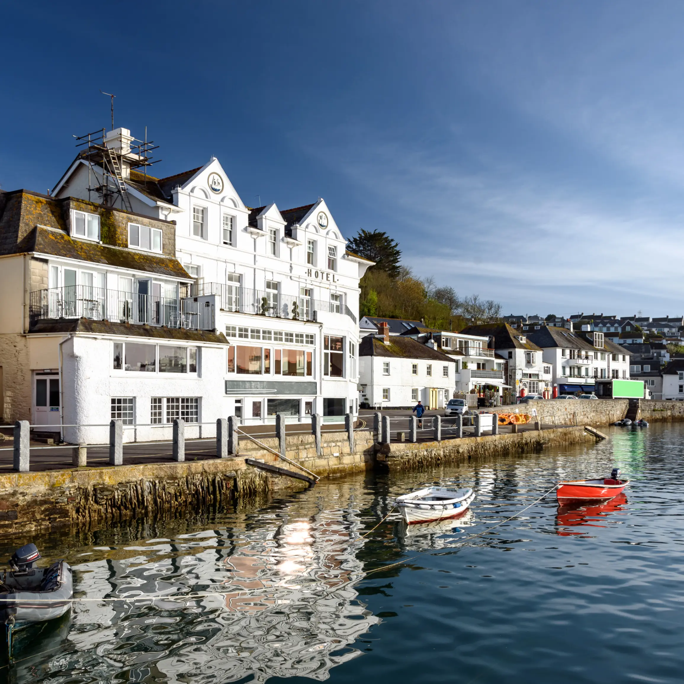 A guide to the best places to live by the sea in the UK | Knight Frank UK